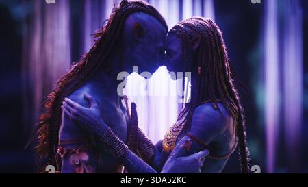 ZOE SALDANA, AVATAR, 2009 Stock Photo - Alamy