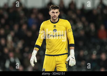 Millwall goalkeeper Max Crocombe during the Sky Bet Championship match ...