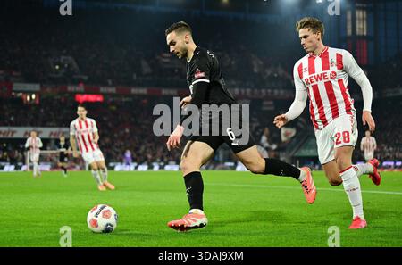 from left: James Sands (St. Pauli), Daniel Svensson Dortmund, January ...