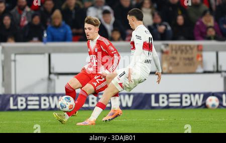 from left Lennart Karl (Bayern), Maximilian Arnold Munich, January 11 ...