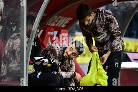 from left: Ricky-Jade Jones, Tomoya Ando (St. Pauli), Assistant Coach ...