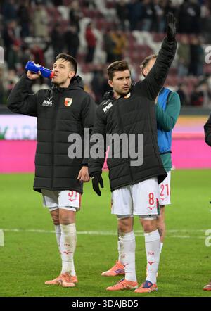 Final celebration, from left: Keven Schlotterbeck, Robin Fellhauer (FC ...