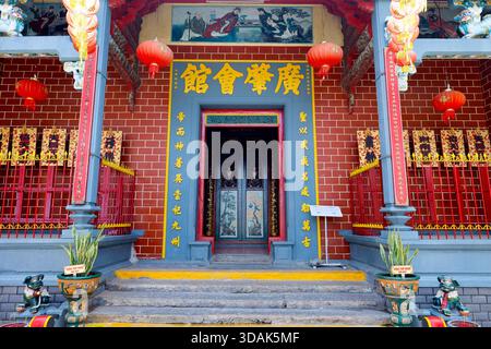 Ong pagoda is dedicated to Chinese military leader Kuang Kung. Can Tho ...