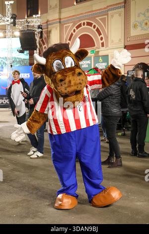 Alexandra Palace, London, UK. 11th Dec, 2025. 2025 PDC Paddy Power ...