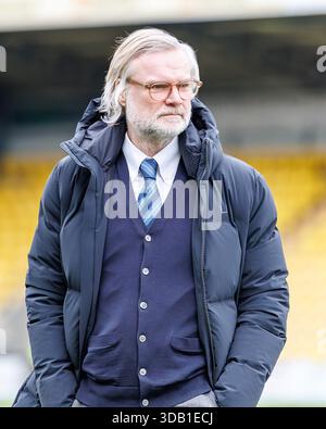 Dundee manager Steven Pressley ahead of the William Hill Premiership ...
