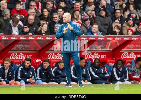 Nottingham Forest Head Coach Sean Dyche prior to kick off during the ...
