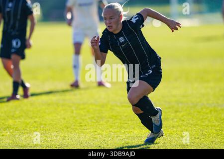Agnete Marcussen of Como Women in action during the Serie A Women ...