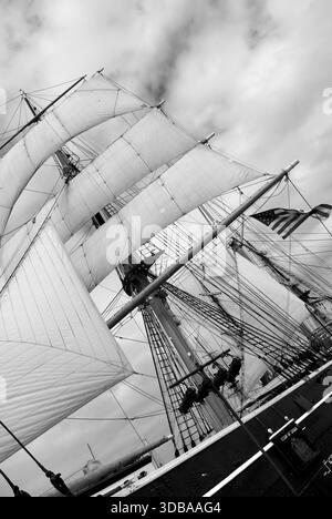 Star Of India The world's Oldest Active Sailing Ship, Iron-Hulled ...