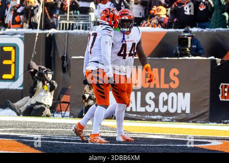 Cincinnati Bengals linebacker Demetrius Knight Jr. arrives before an ...