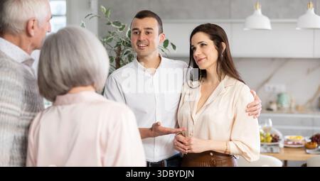 Adult son introduces his parents to girlfriend, family gatherings and ...