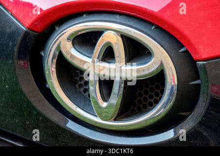 Toyota japanese company was founded in 1937 by Kiichiro Toyoda in ...