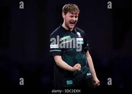 Netherland's Kevin Doets celebrates defeating Kenya's David Munyua on ...