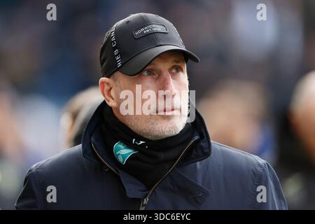 Norwich City manager Philippe Clement before the Sky Bet Championship ...
