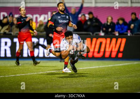 Exeter Chiefs' Greg Fisilau scores a try during the Gallagher PREM ...
