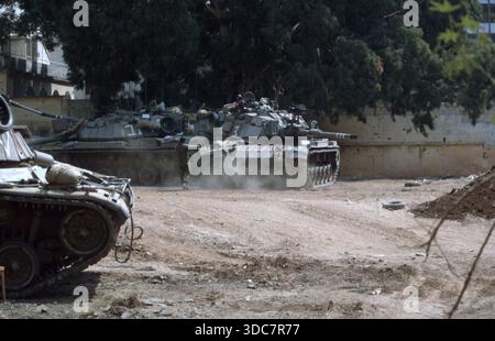 Lebanon War 1982 IDF Tank Magach 6 Israel Defense Forces in Beirut ...
