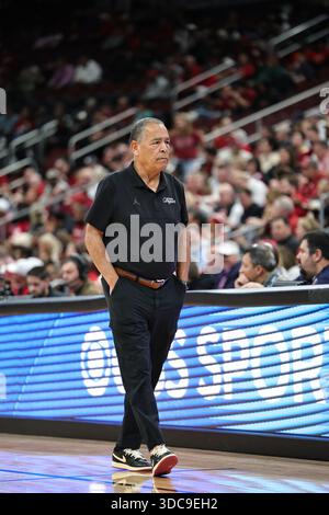 Houston head coach Kelvin Sampson during an NCAA college basketball ...