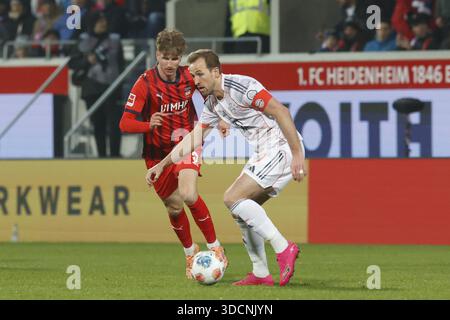 Harry Kane (Munich) at the 1st Bundesliga football match - Hamburger SV ...