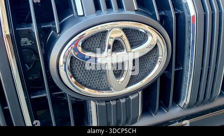 Toyota japanese company was founded in 1937 by Kiichiro Toyoda in ...
