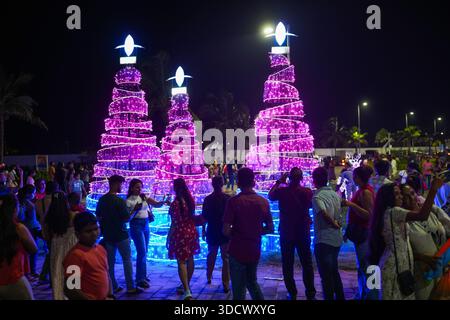 Colombo. 25th Dec, 2025. Photo taken on Dec. 25, 2025 shows Christmas ...