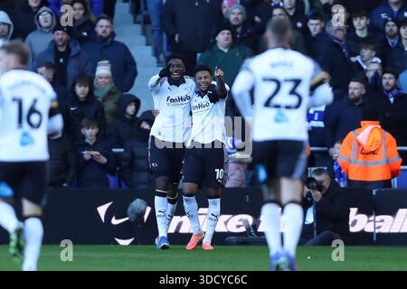 Derby County celebrate after Patrick Agyemang of Derby County scored a ...