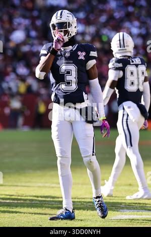 Dallas Cowboys wide receiver George Pickens (3) participates in the NFL ...