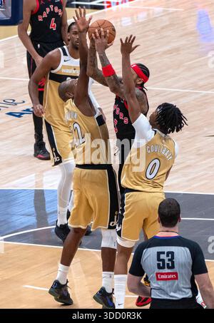 Toronto Raptors forward Brandon Ingram (3) rebounds against ...