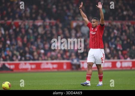 The City Ground, Nottingham, UK. 27th Dec, 2025. Premier League ...