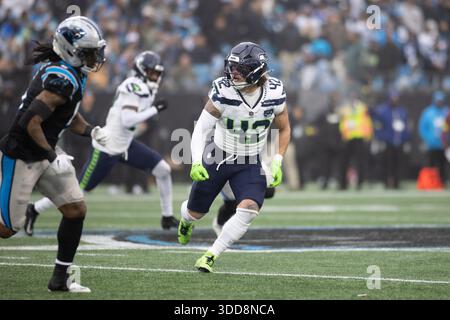 Seattle Seahawks linebacker Drake Thomas (42) in action during the NFL ...
