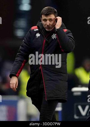Rangers' set piece coach Scott Fry during the William Hill Premiership ...
