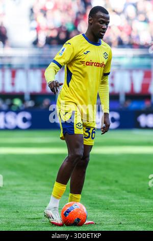 Cheikh Niasse of Hellas Verona FC play the ball during US Sassuolo vs ...