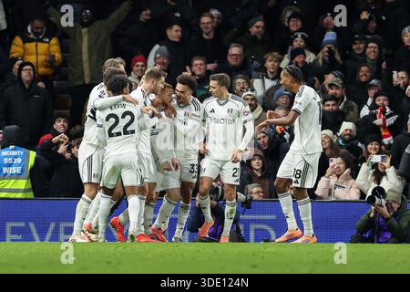 London, UK 7th Jan 2026 Sarah Pochin, MP for Runcorn and Helsby. Nigel ...