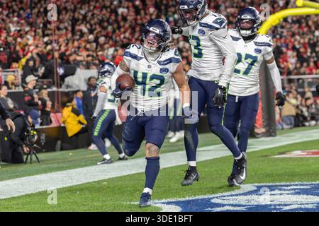 Seattle Seahawks linebacker Drake Thomas (42) arrives to the stadium ...