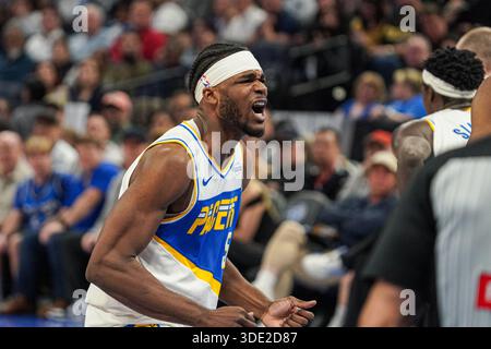 Indiana Pacers forward Jarace Walker (5) works the perimeter against ...