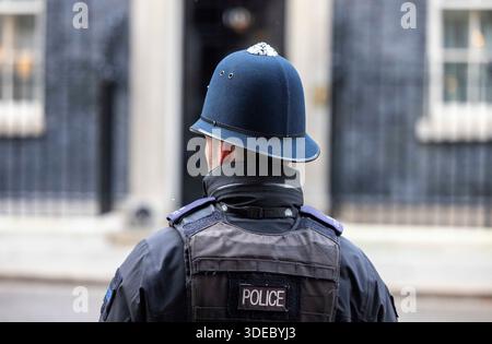 London, UK. 6th Jan, 2026. Lucy Powell, Deputy Leader of the Labour ...