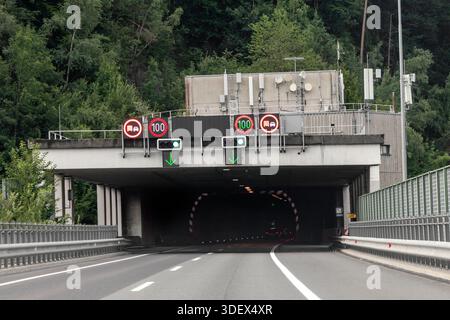 Ambergtunnel, Rheintalautobahn A14, Vorarlberg, Österreich // Amberg ...
