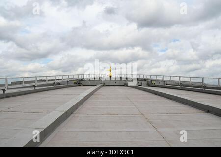 Tottenham Hotspur iconic Golden Cockerel on the South Stand - Tottenham ...
