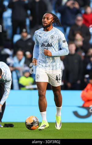 Antoine Semenyo Of Manchester City warms up during the Newcastle United ...