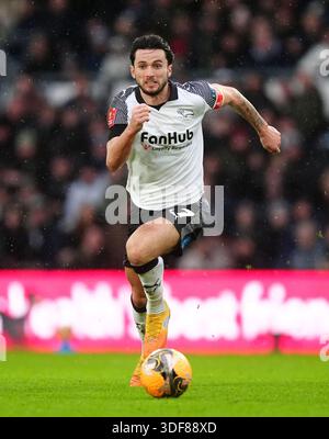 Derby County's Lewis Travis during the Sky Bet Championship match at ...