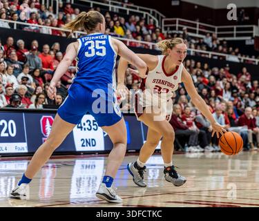 January 11 2026 Stanford forward Alexandra Eschmeyer (4)shoots the ball ...