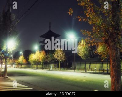Toji temple against sky on sunny day Stock Photo - Alamy
