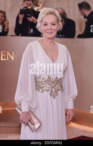 Jean Smart attends the 83rd annual Golden Globe Awards at The Beverly ...