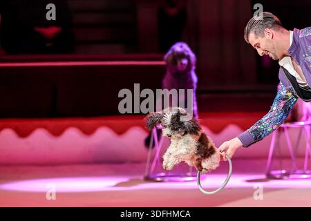 Budapest, Hungary. 16th Jan, 2026. An aerial drone photo shows the snow ...