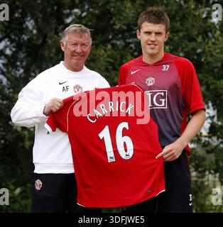 Michael Carrick interim head coach of Manchester United gives his team ...