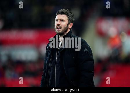Michael Carrick interim head coach of Manchester United gives his team ...