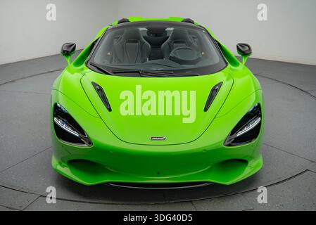 McLaren 750S Spider Exterior and Interior Details 2026 Luxury sports ...