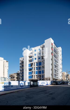 Israel, Bat Yam - 3 january 2026: buildings damaged during the 12 day ...