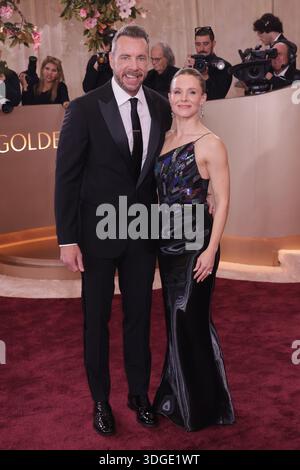Dax Shepard and Kristen Bell attend the 83rd annual Golden Globe Awards ...