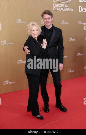 Liv Ullmann und Halfdan Ullmann Tondel bei der Verleihung des EUROPEAN ...