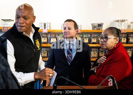 Maryland House Speaker Joseline Peña-Melnyk, a Democrat, presides over ...