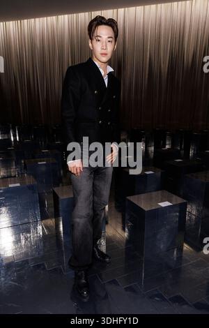 Paris, Frankreich. 21st Jan, 2026. Yosh Yu Shi attends DIOR Homme Fall ...